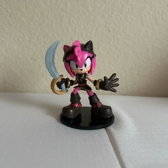 Toys | Amy Figure | Poshmark